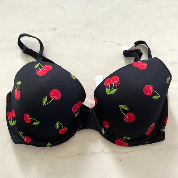 Victoria's Secret | Intimates & Sleepwear | Vs Pink Blackred Cherries ...